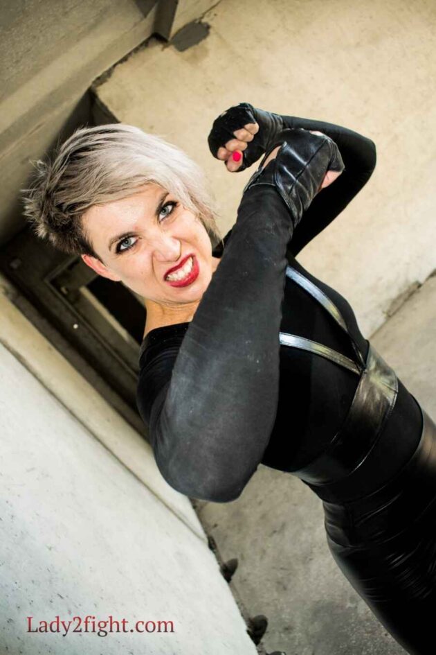 “Secret Mission: Luna vs Catwoman” from Lady2fight – Heroine Movies